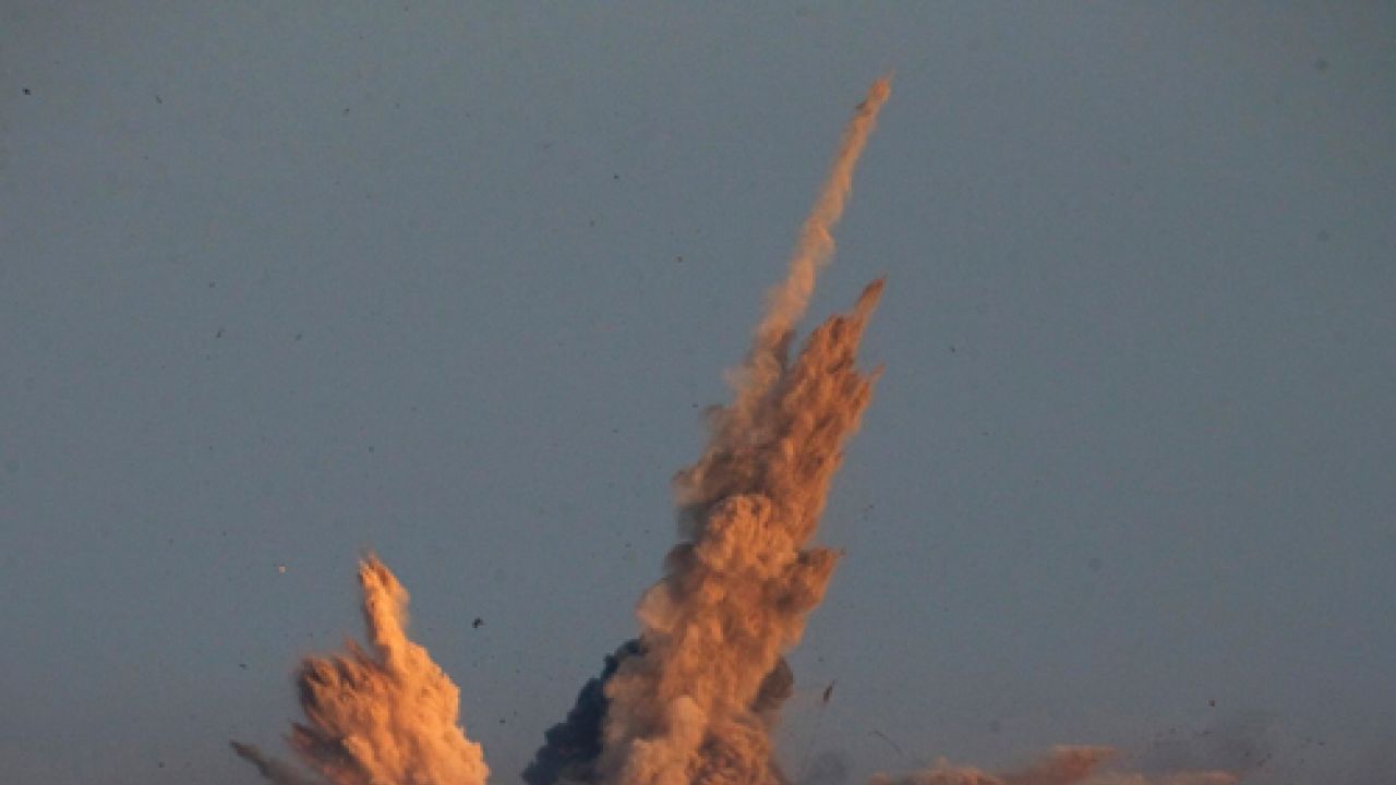 United Nations chief Ban Ki-moon names retired Dutch general to head ...