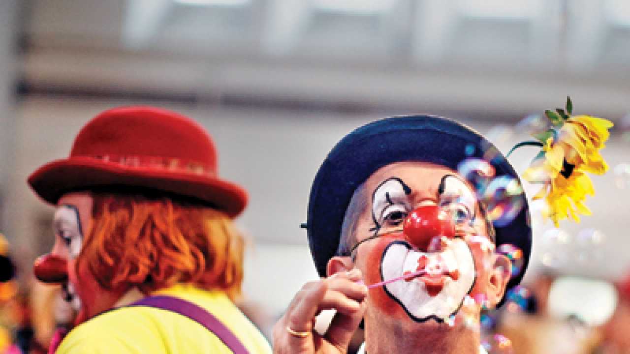 What it is like to be a professional clown in 2014
