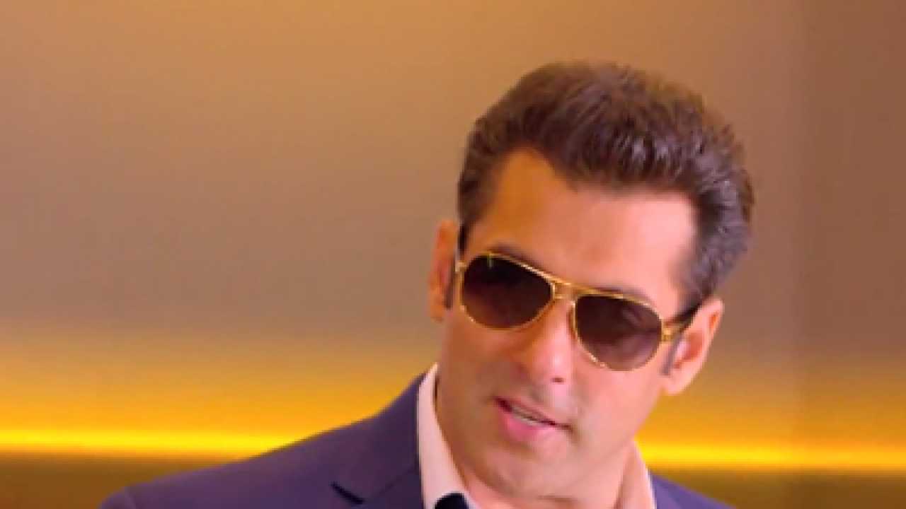 Bigg Boss 8: Salman Khan confirms leaving the show! Bigg Boss 8: Salman Khan confirms leaving the show!