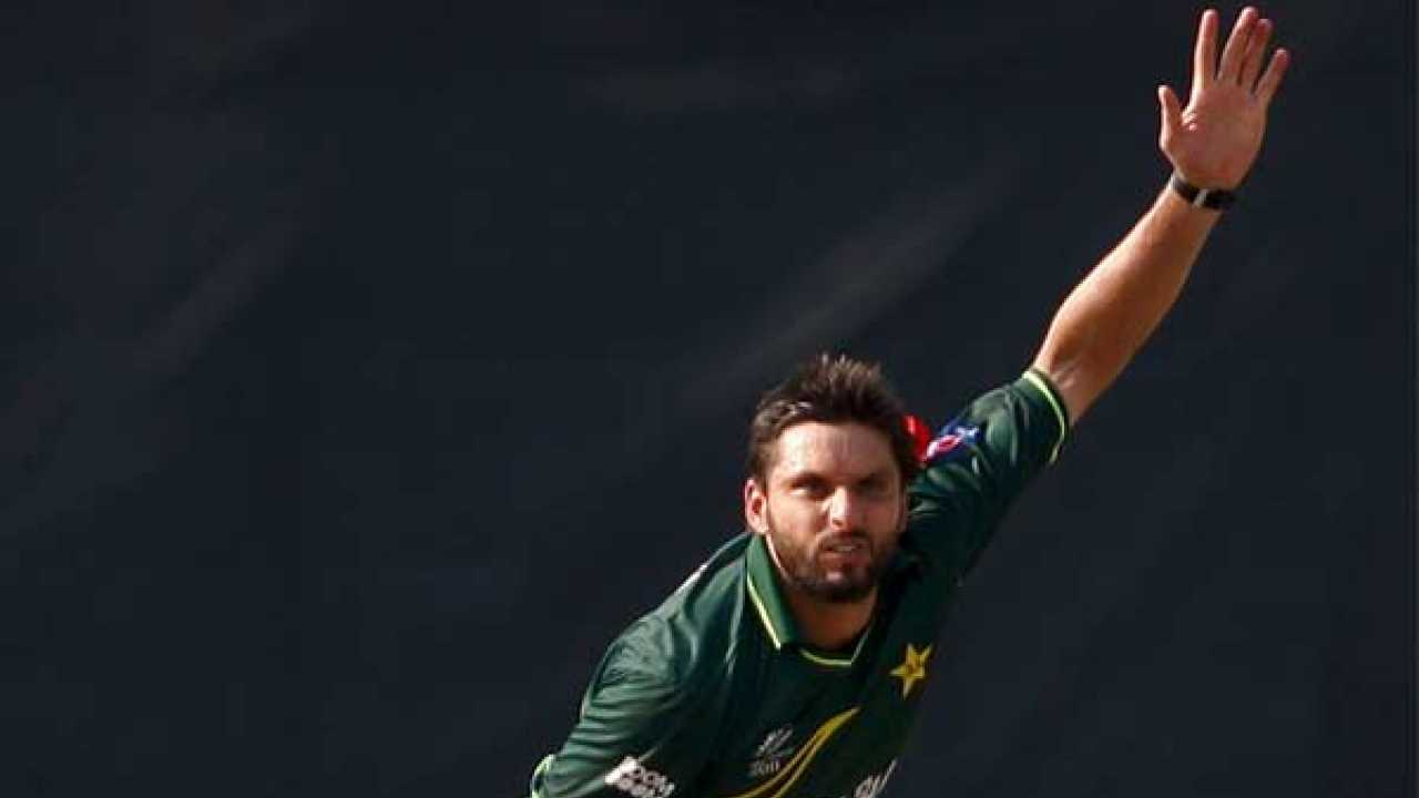 Shahid Afridi to retire from ODIs after 2015 World Cup