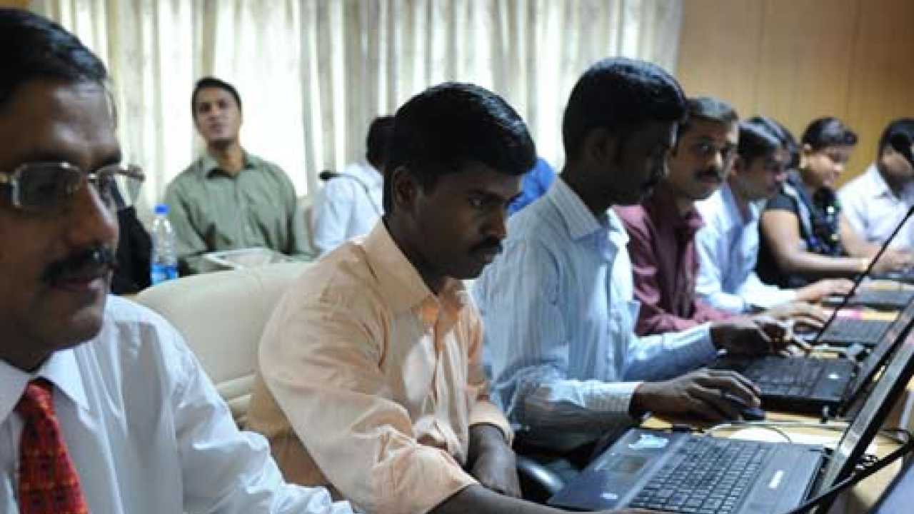 Maharashtra: RTI online on trial basis from today