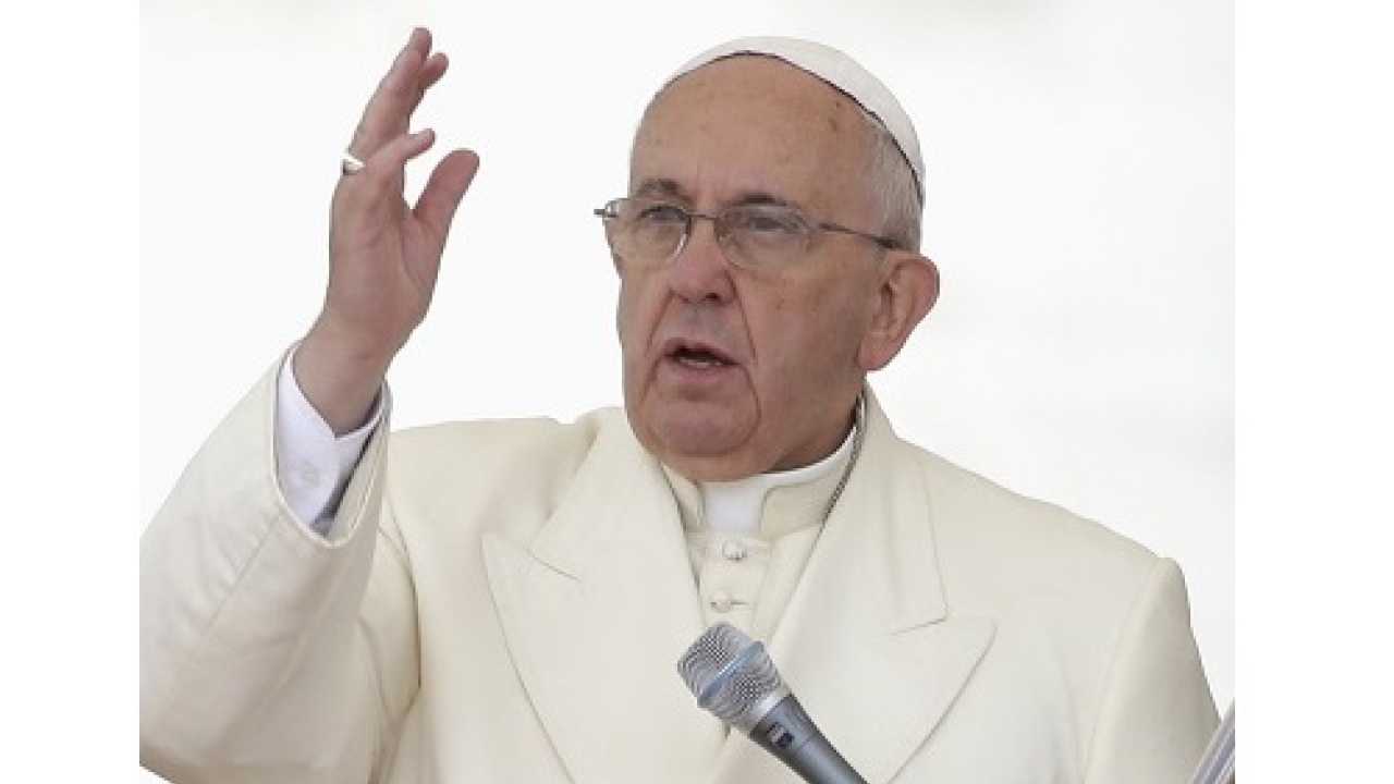 Charlie Hebdo shooting: Pope Francis condemns attack, says stop spread ...