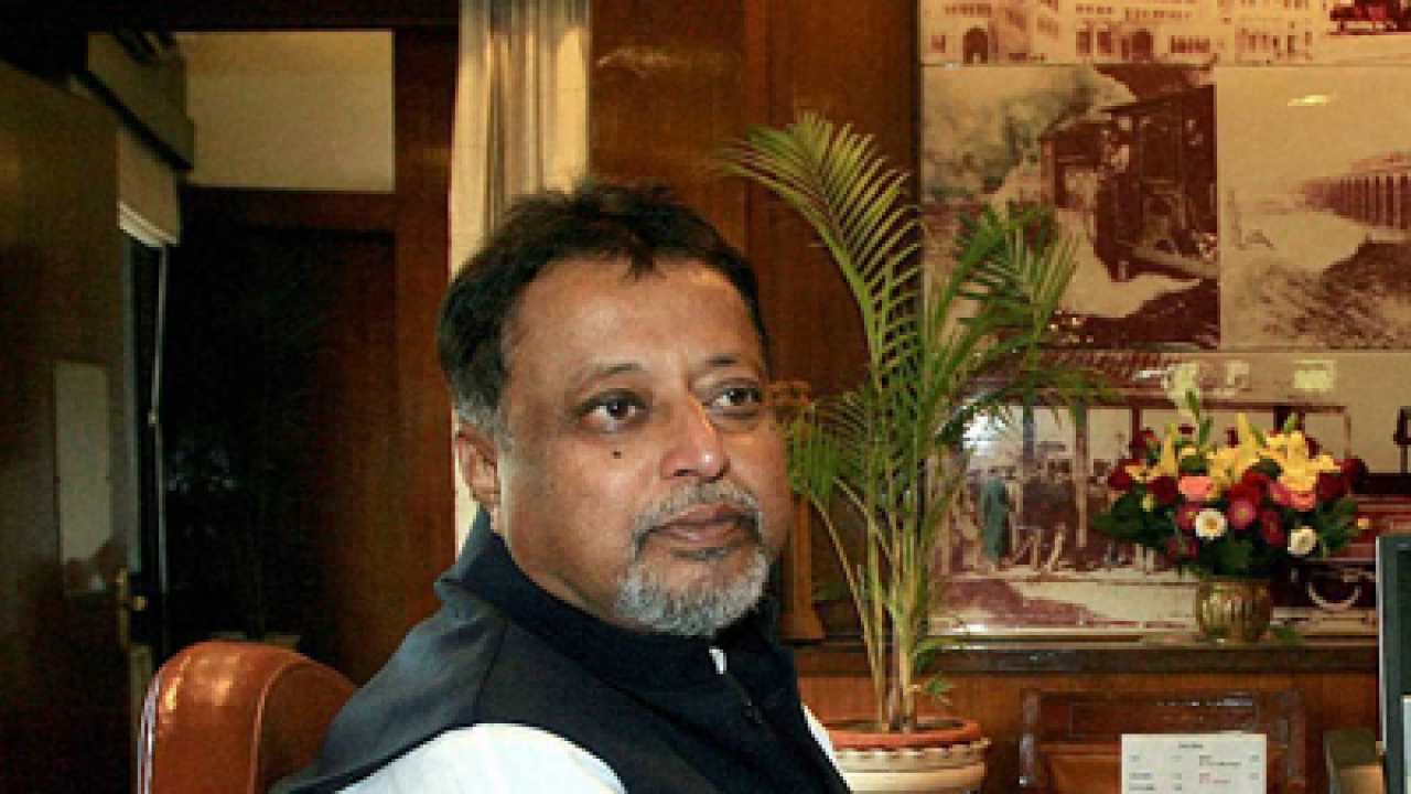CBI summons to Mukul Roy a 'major blow' to Mamata Banerjee: Opposition
