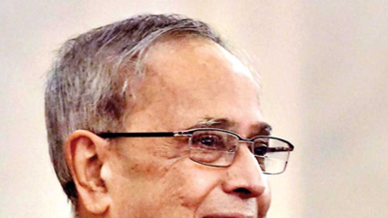 Pranab Mukherjee cautions government against ordinance route