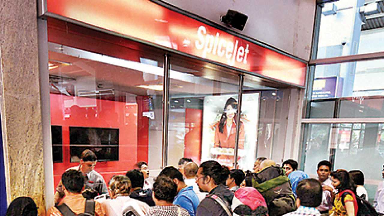 DGCA allows SpiceJet to open advance bookings beyond March 31