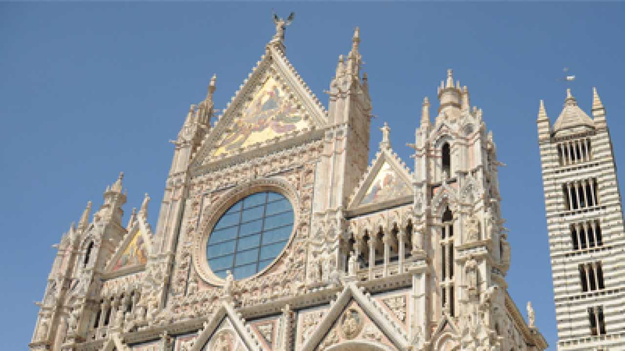 Siena: A land of horse races, contradas and saints