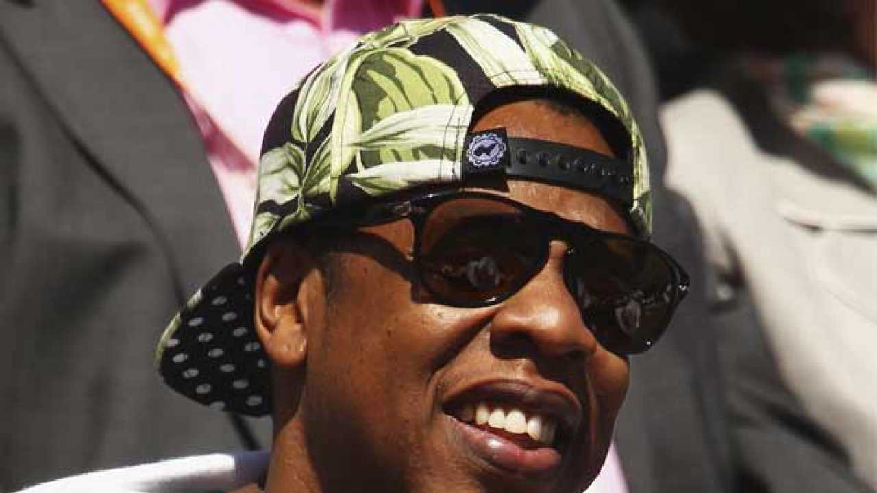 Jay-Z places $56 million bid for buying music streaming apps