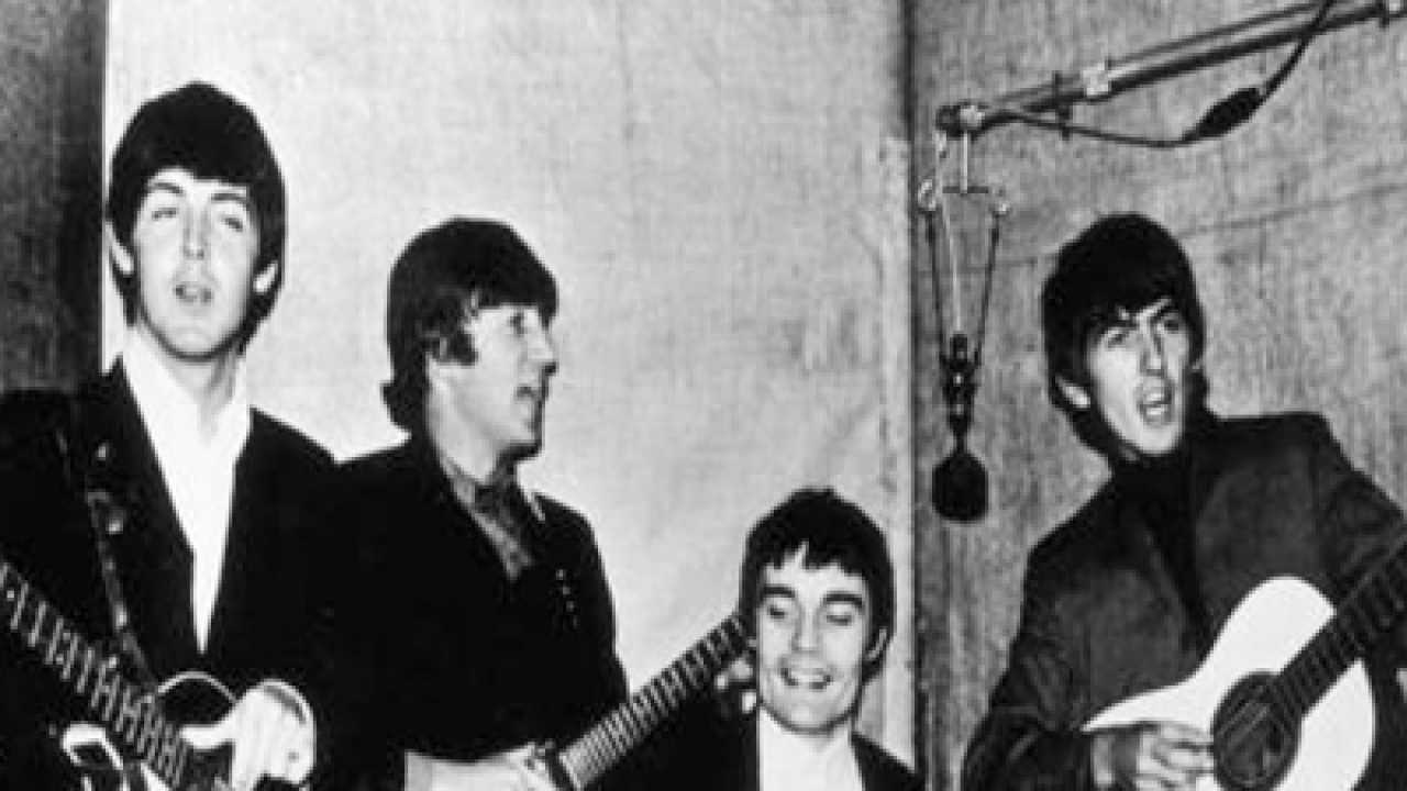 Beatles legend Ringo Starr announces 18th album 'Postcards from Paradise'