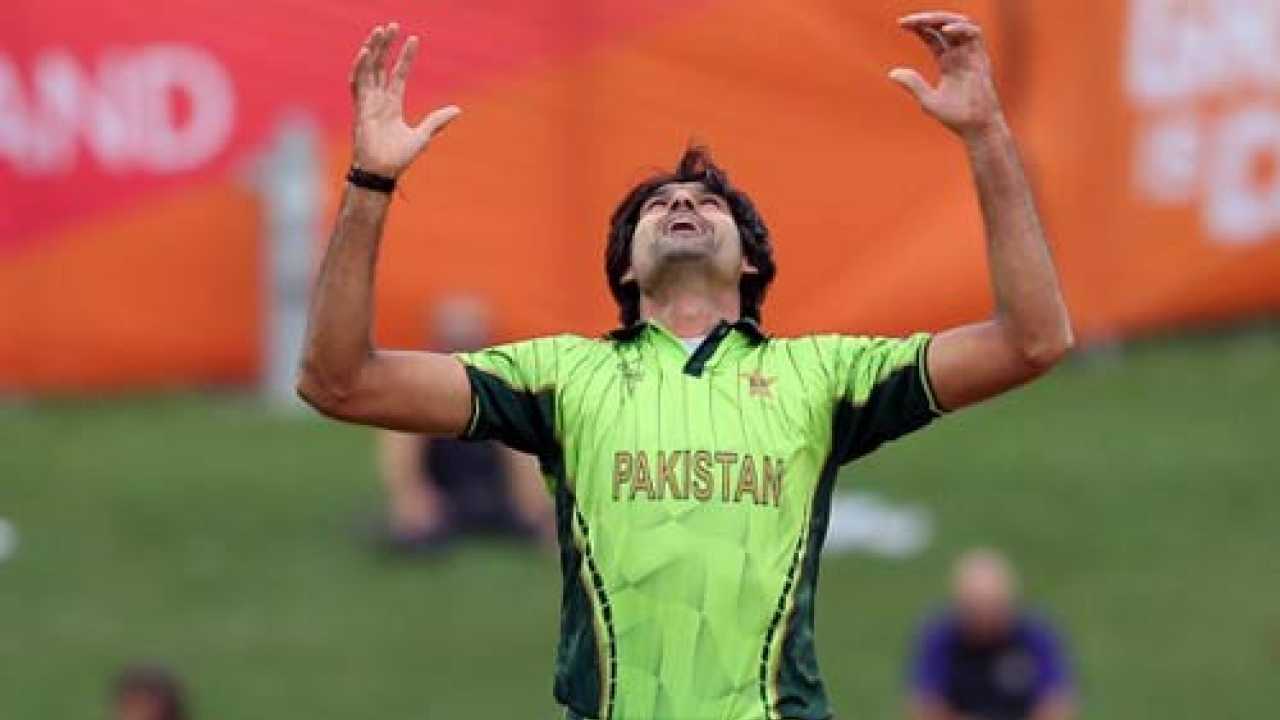 World Cup 2015: Pakistan bowler Mohammad Irfan ruled out of tournament ...