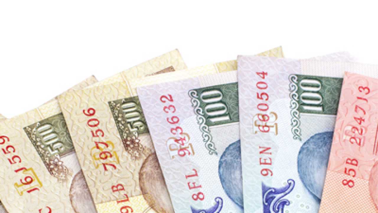 Rupee rises for 5th straight day as dollar loses strength