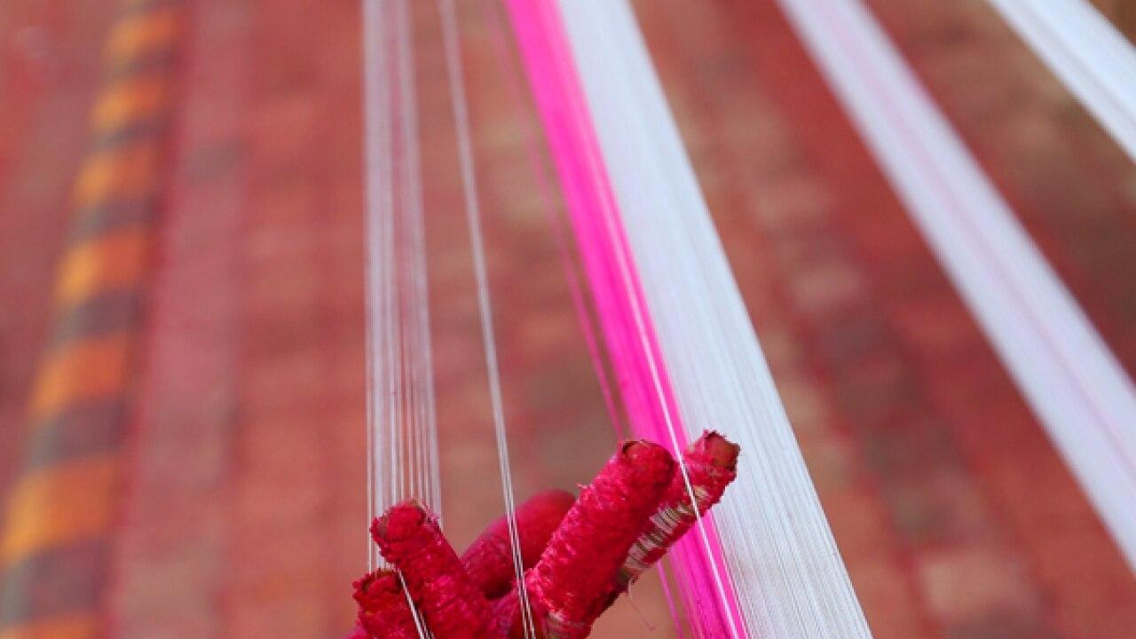 Maharashtra bans sale and use of 'manja' kite strings