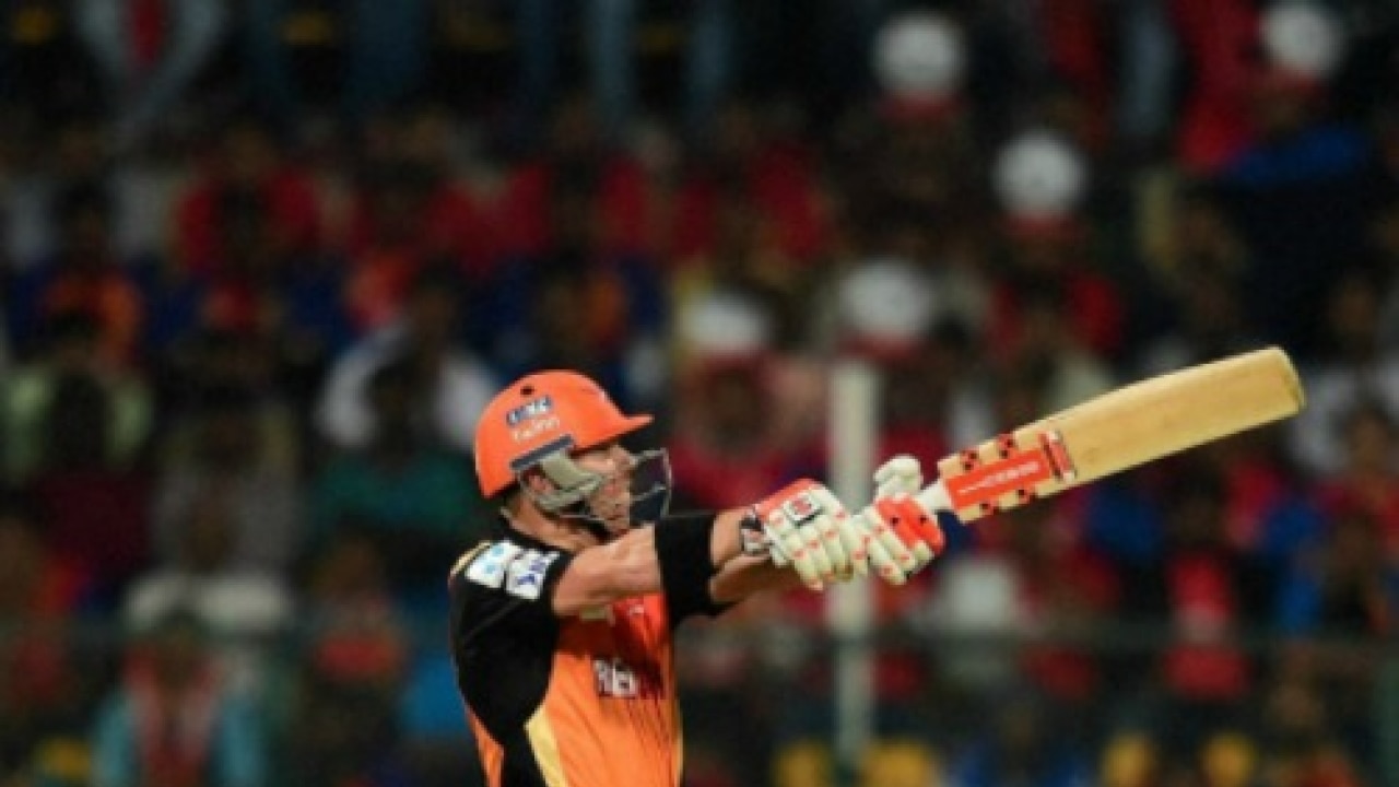 IPL 8: David Warner's exploits help SRH reach 192 for 7 against CSK