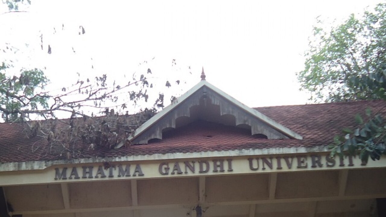 Kerala IG caught copying asked to go on compulsory leave