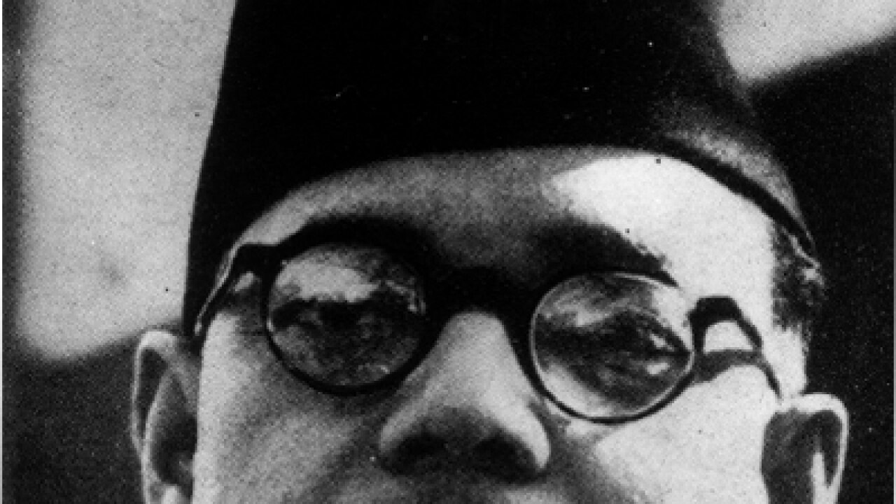 Netaji Subhas Chandra Bose's family meets PM Modi Netaji Subhas Chandra Bose's family meets PM Modi