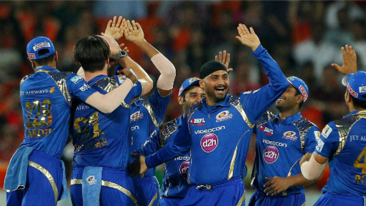 IPL 8: MI skipper Rohit Sharma wants 'one last effort' against CSK