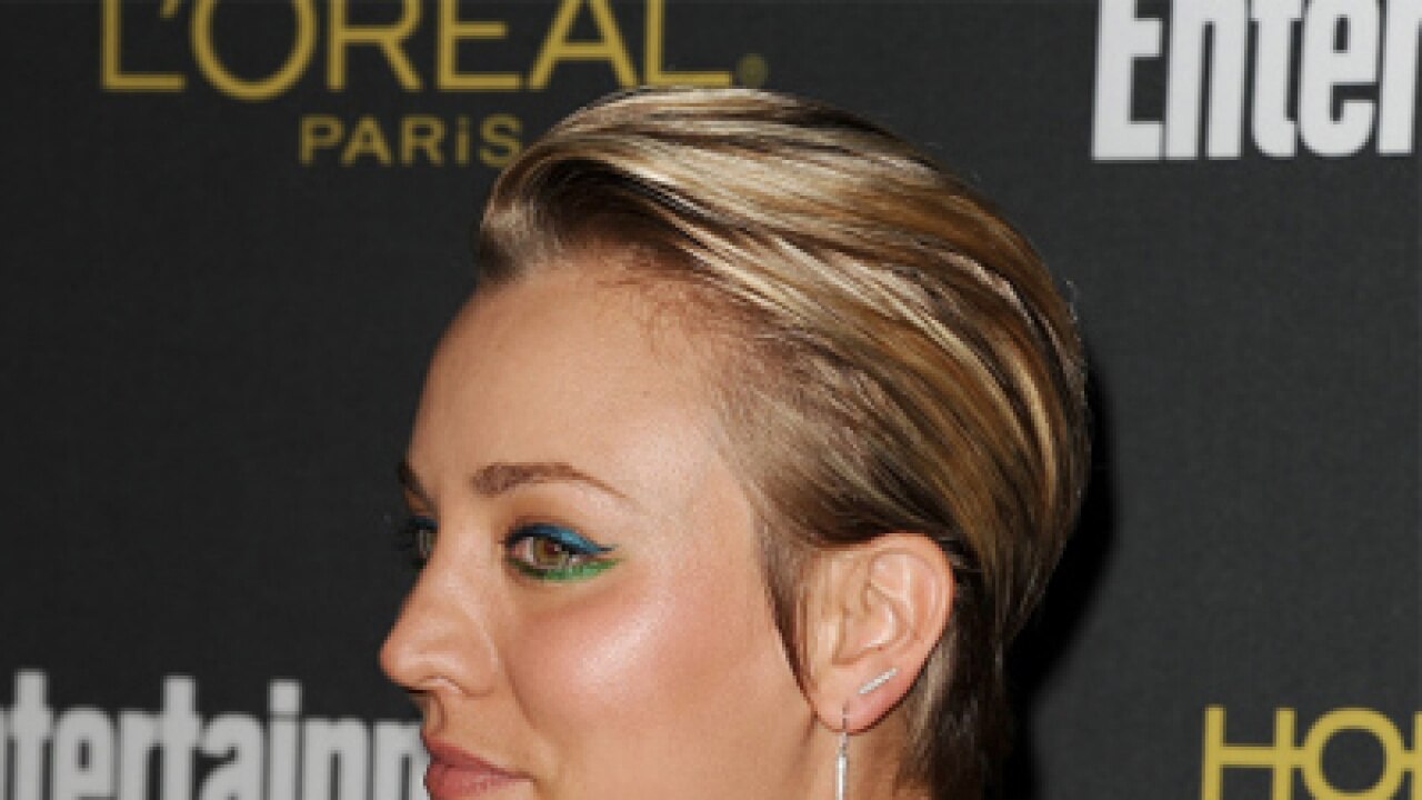 'Big Bang' star Kaley Cuoco dyes her hair, eyebrows bubblegum pink