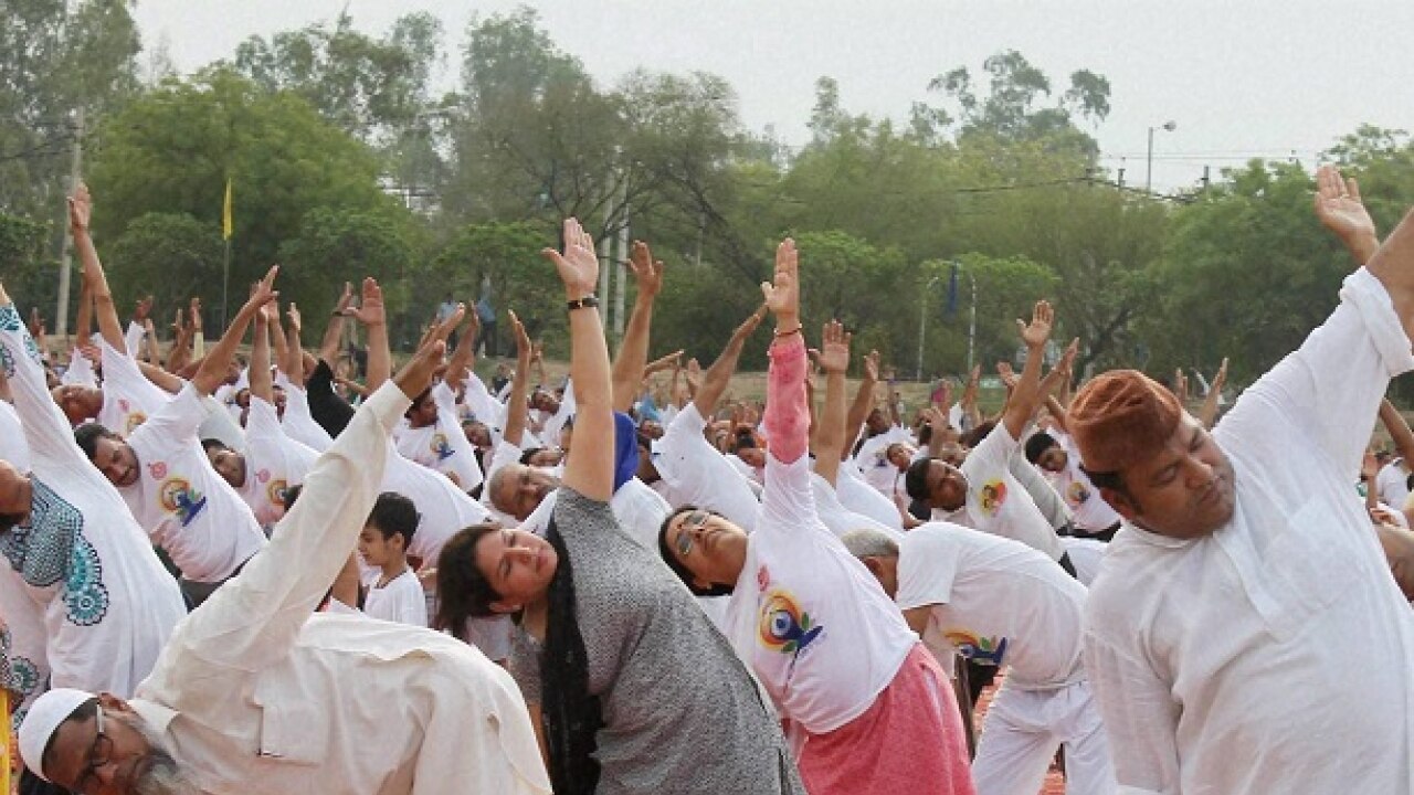 Yoga Day event draws large number of Muslims at Rajpath