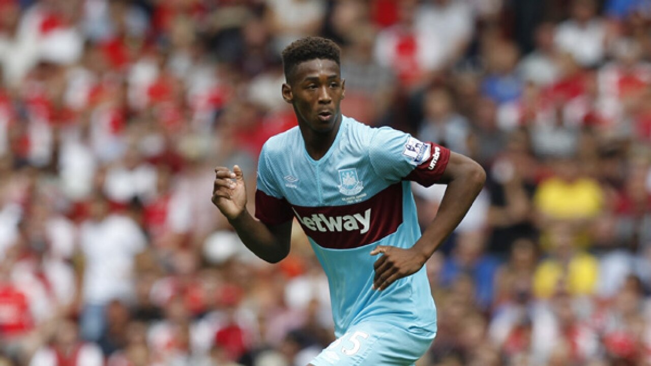 EPL 2015: Reece Oxford bags teenage hero status for happy Hammers!