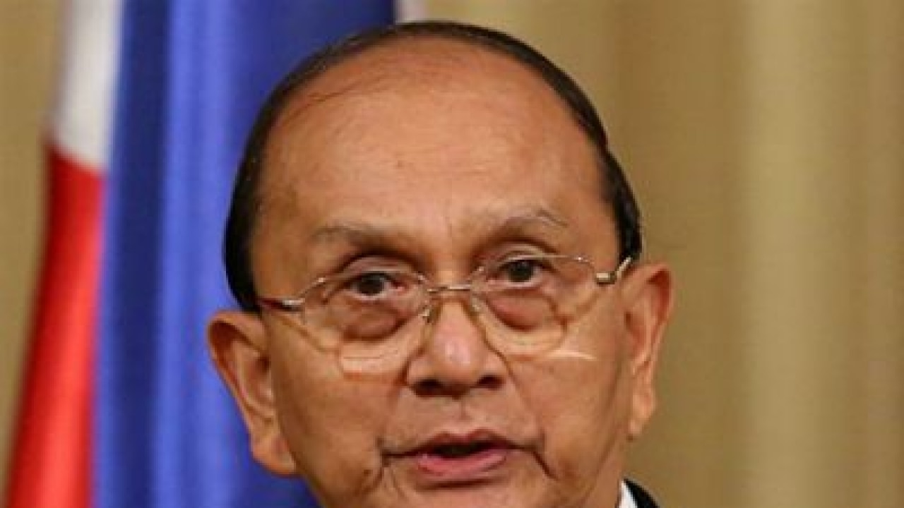 Myanmar president Thein Sein meets armed rebels for peace talks