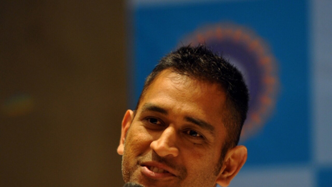 Supreme Court stays criminal proceedings against MS Dhoni over Lord ...