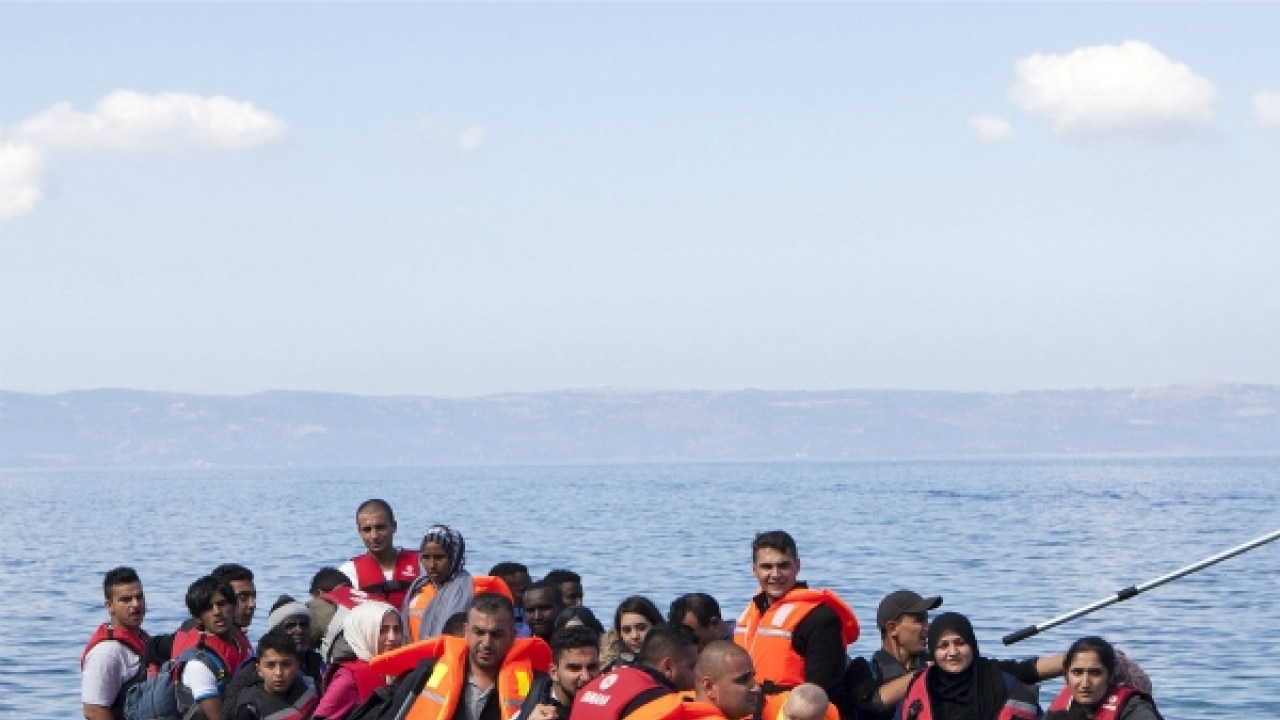 17 refugees killed when boat sinks off Turkish coast: Report
