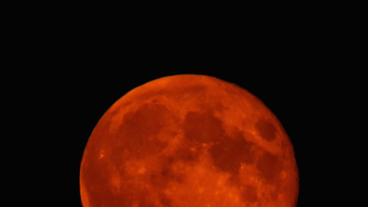 A rare 'supermoon' eclipse begins tonight