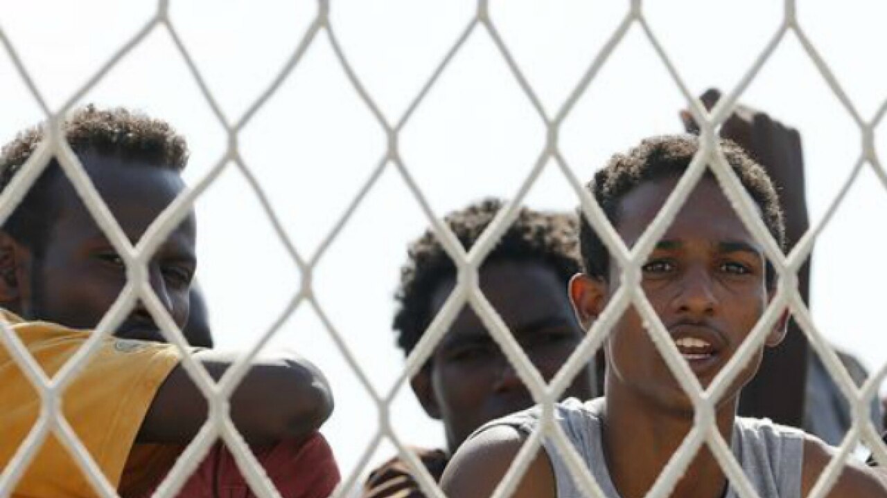 Italy says hotspots to focus on fingerprinting refugees