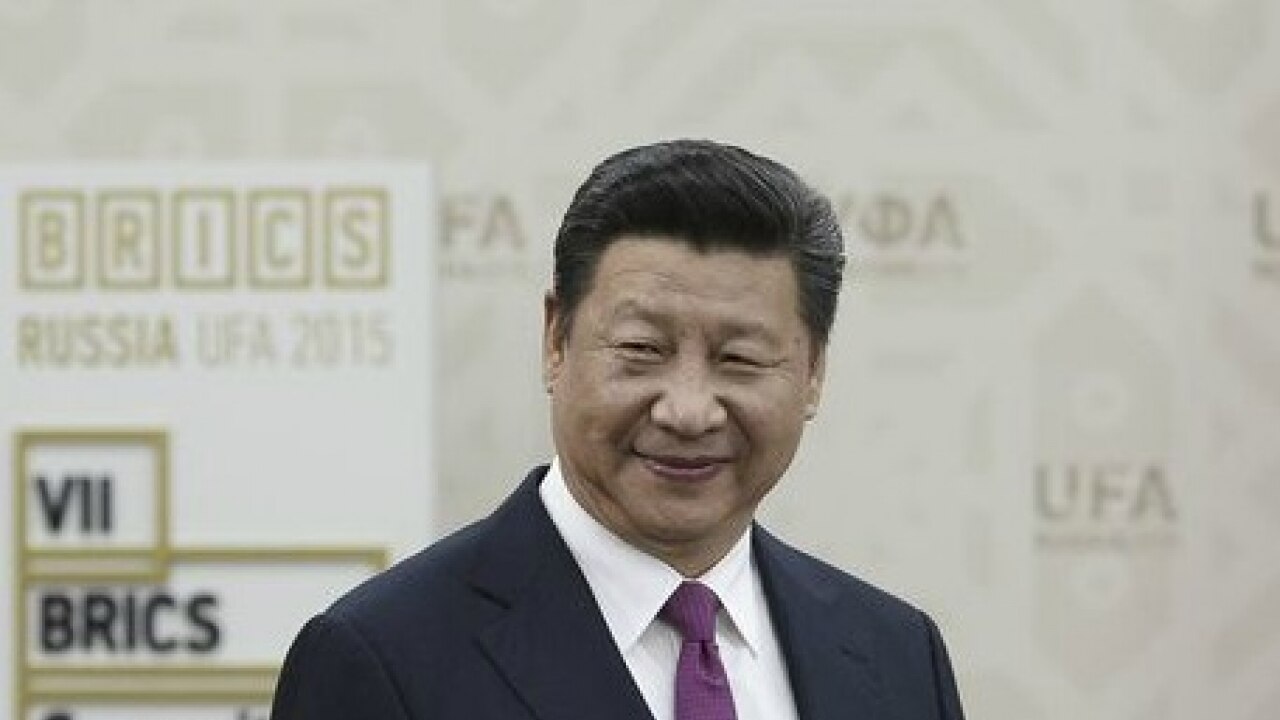 Xi Jinping receives ceremonial welcome by Queen Elizabeth II in London