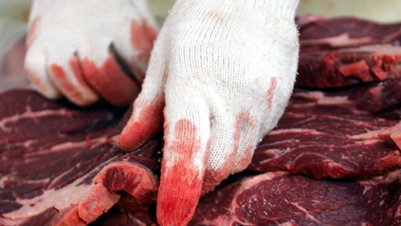 Stop Eating Red Or Processed Meat And Cut Down Risk Of Cancer