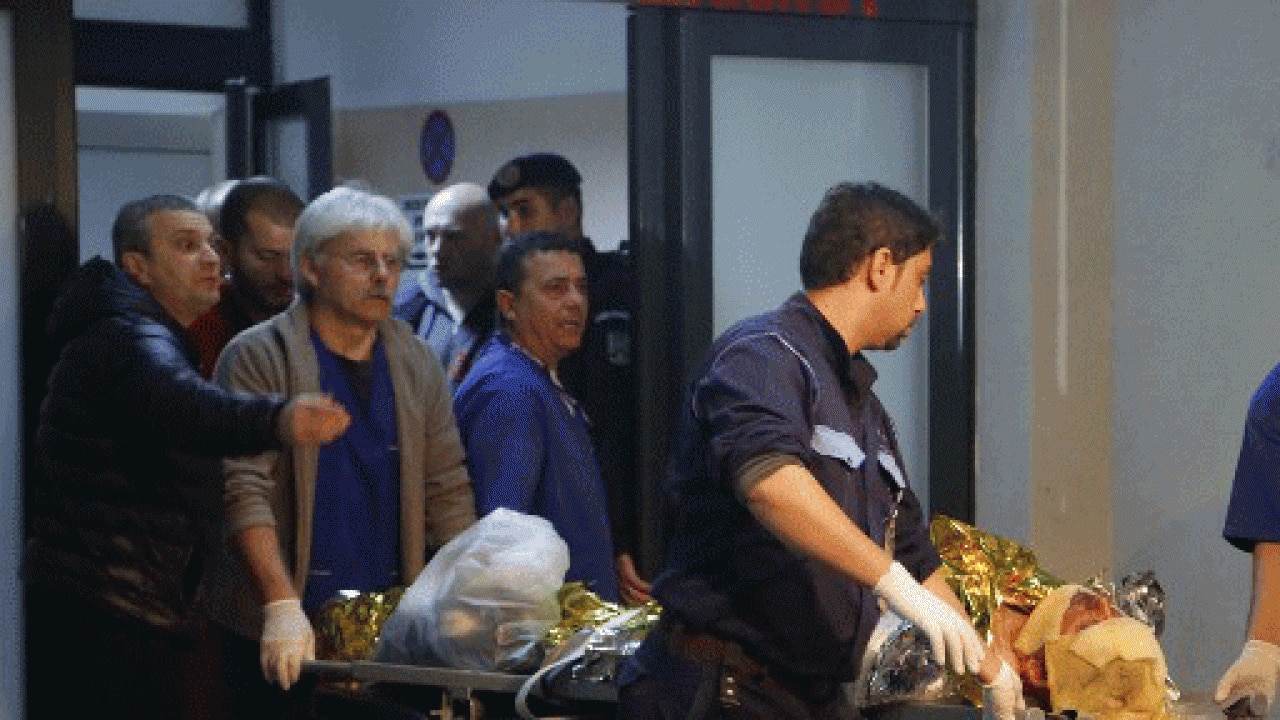 Fire in Romanian nightclub leaves 27 dead, 155 injured