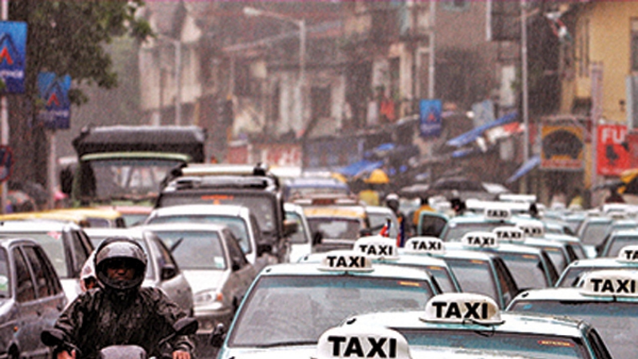 Defaulting Meru cab drivers' vehicles to be in court receiver's ...
