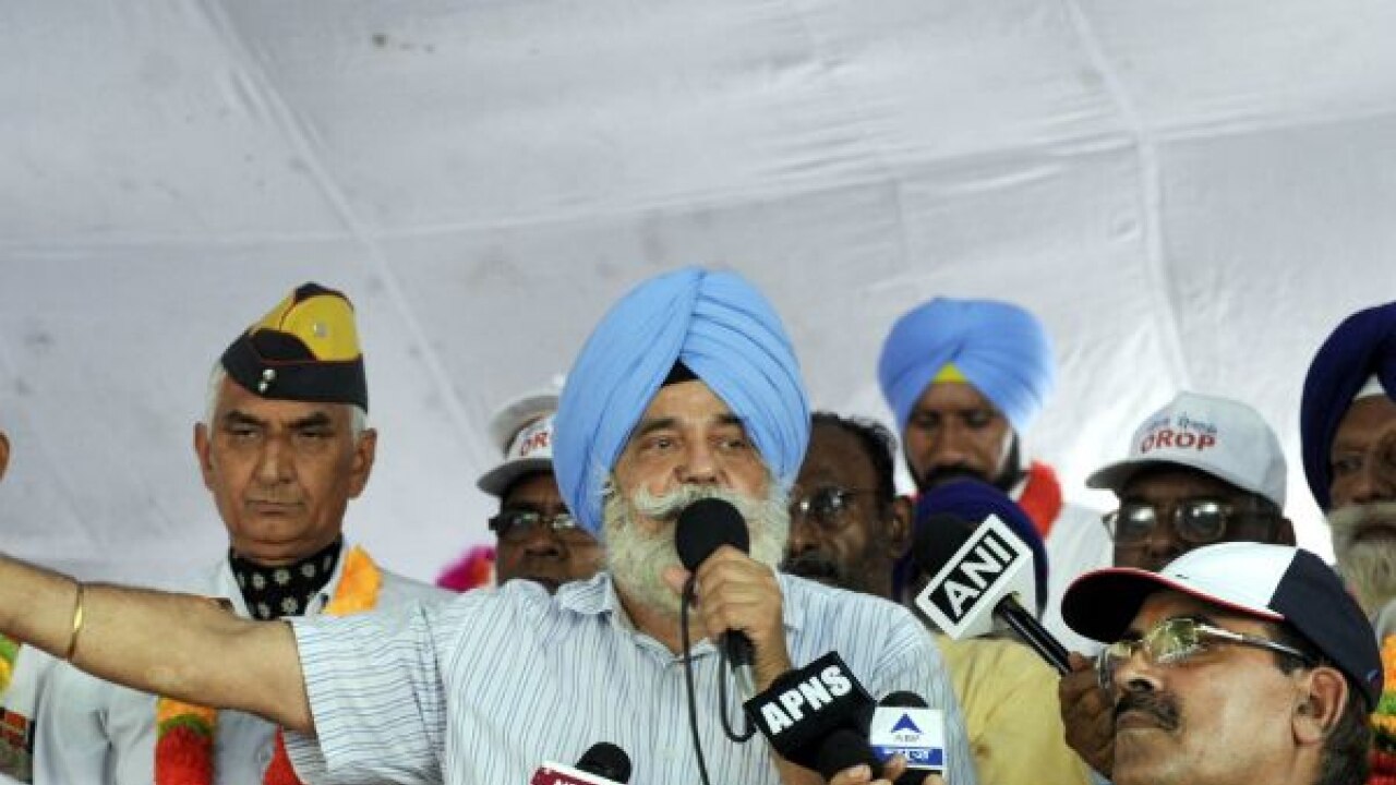 OROP protest: Ex-servicemen to return medals next week over delay in ...