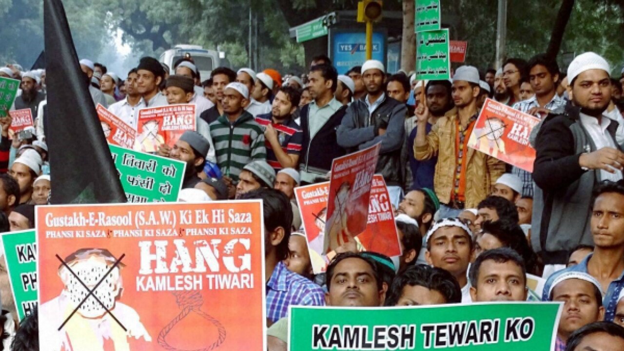 Kamlesh Tiwari Row: Several protesters booked for giving pro-ISIS ...