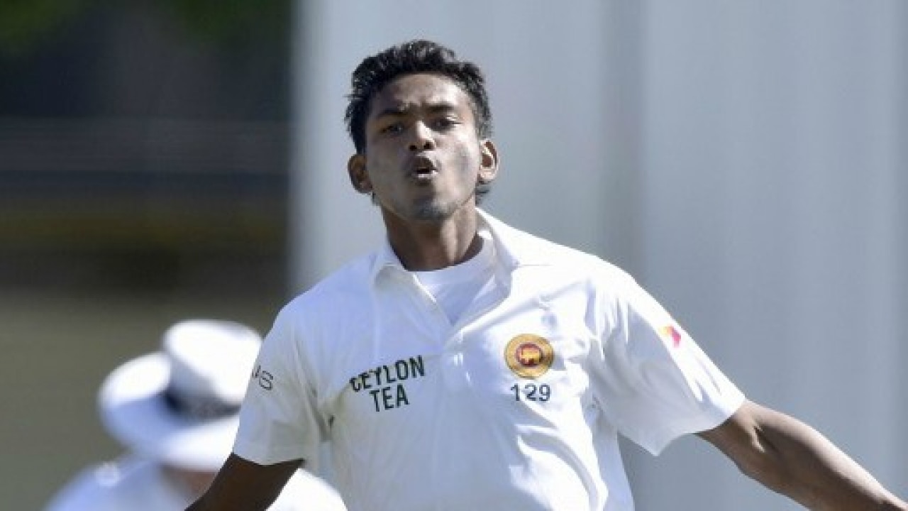 Dushmantha Chameera produces career-best return as NZ struggle against SL