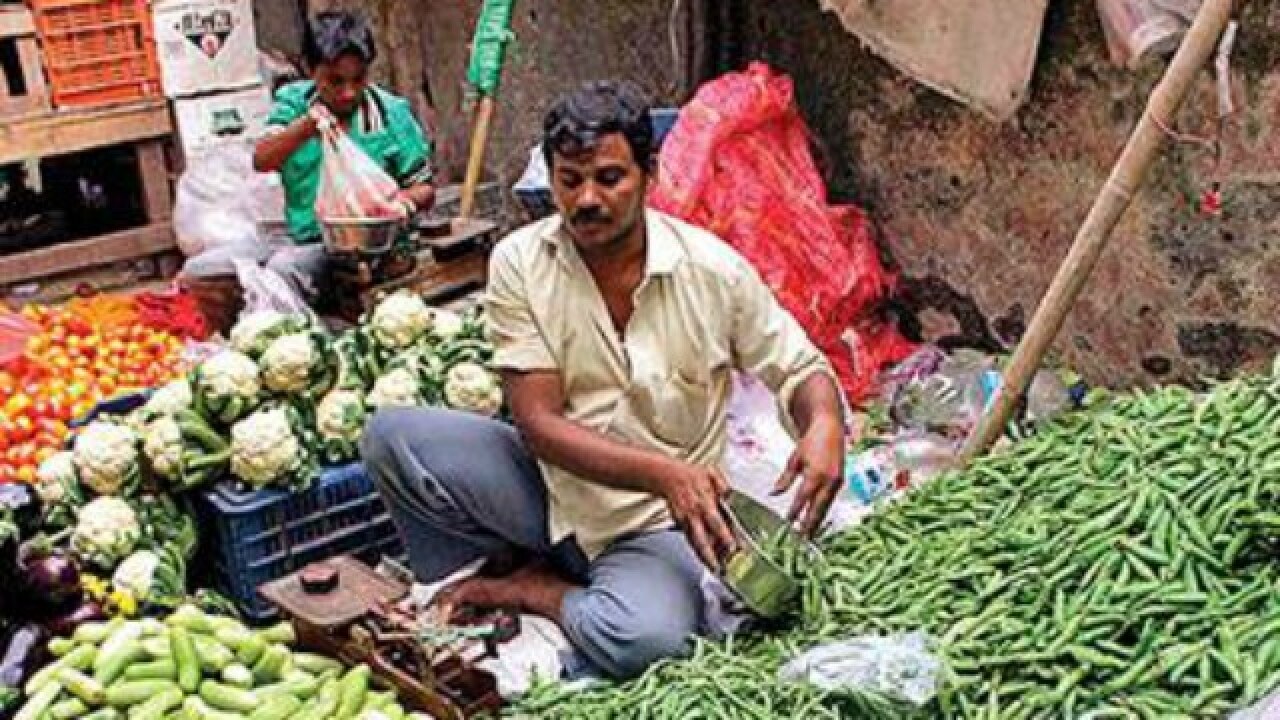 Vegetable, pulse prices soar despite stable inflation in 2015