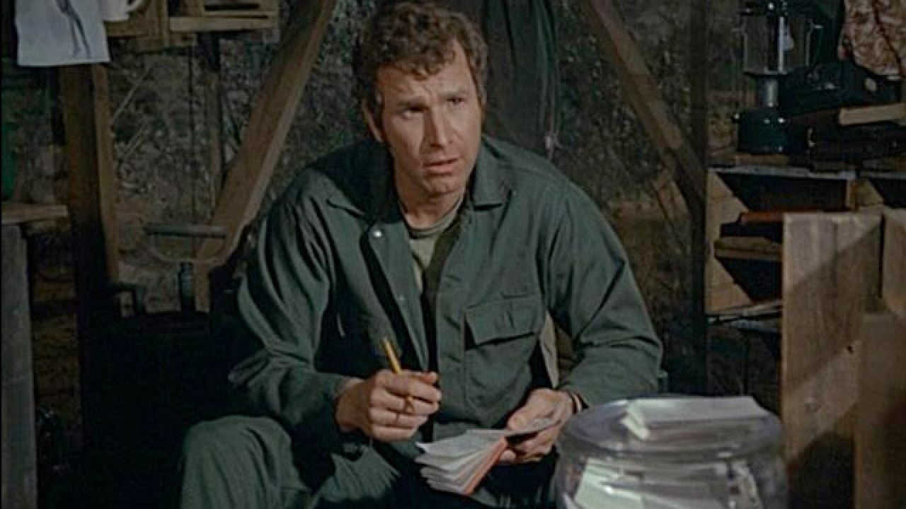 Trapper John of 'M*A*S*H' Wayne Rogers passes away at 82