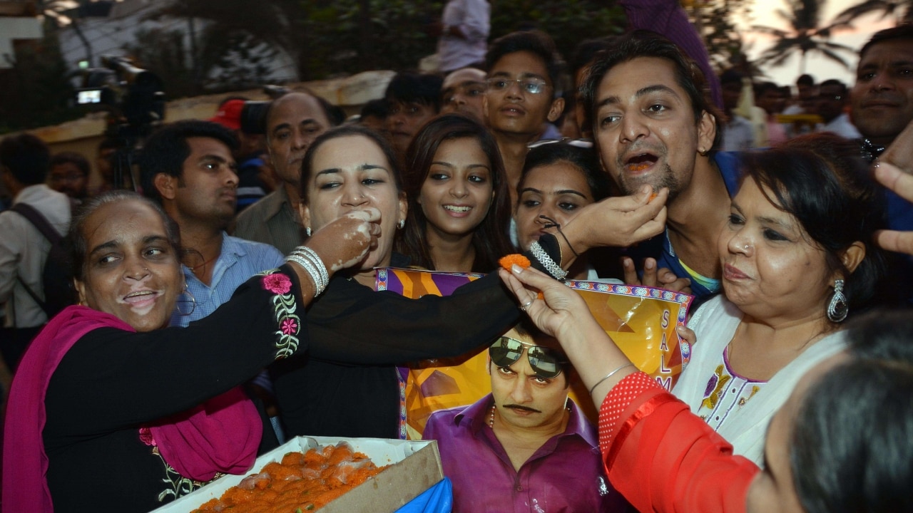 From acute despair to delirious emotion: 7 pictures that amply show how ...