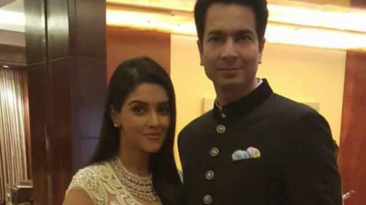 Asin-Rahul wedding: Check out the first pictures of the reception