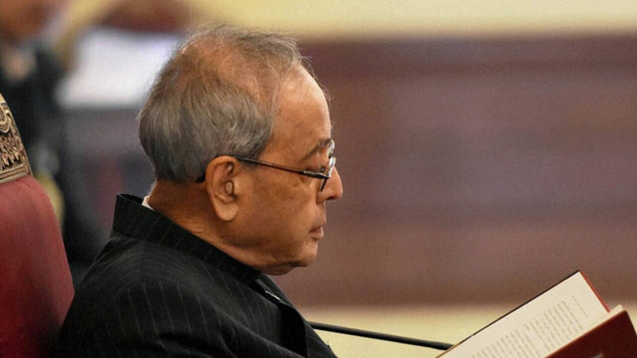 Congress hails President Mukherjee's decision to return Gujarat's anti ... Congress hails President Mukherjee's decision to return Gujarat's anti ...