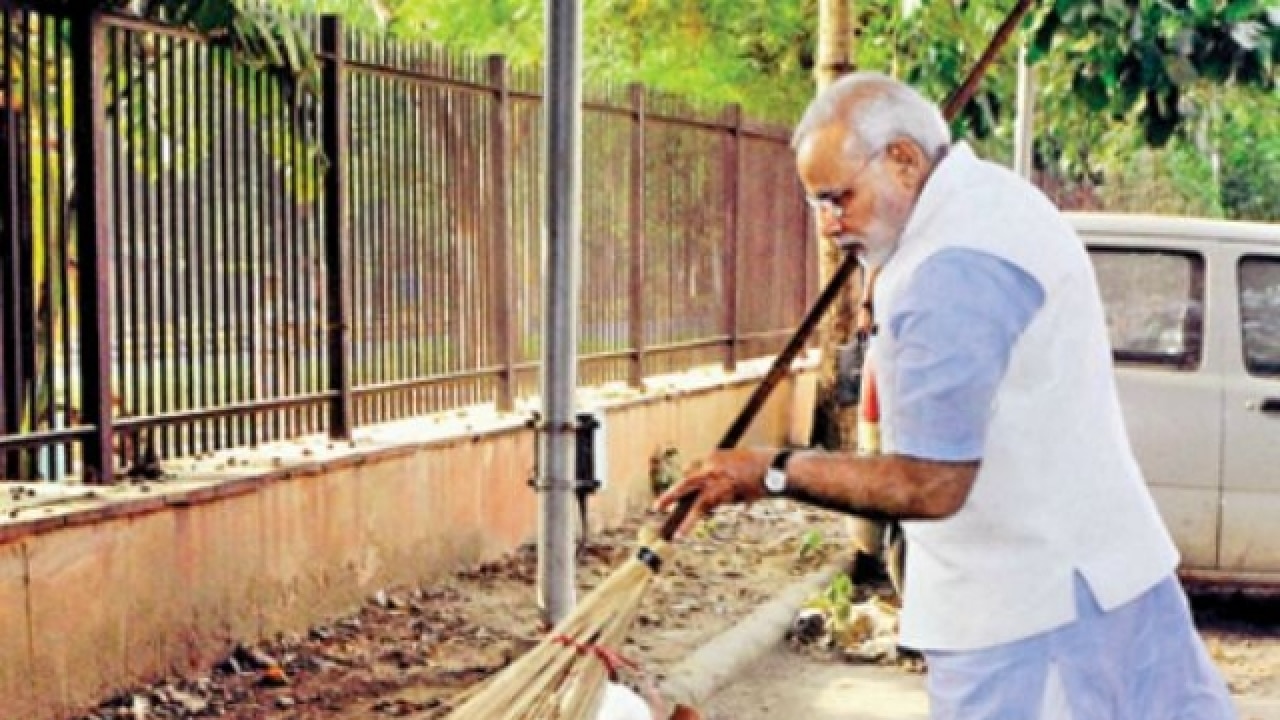 Swachh City Solutions App for garbage free India by April