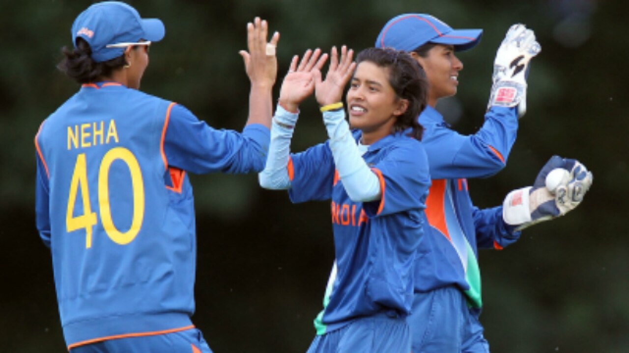Indian women's team whitewash Lankans with an overwhelming third match ...