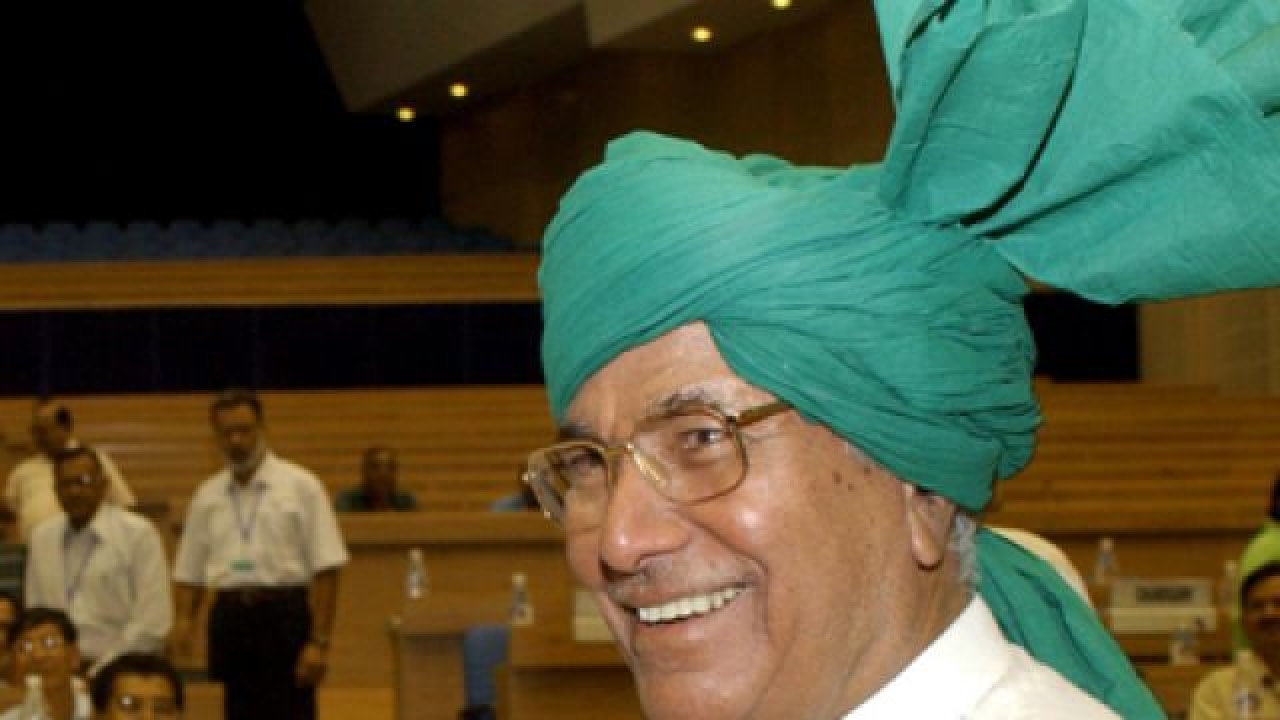 DA case: Court takes former Haryana CM OP Chautala in custody as surety ...