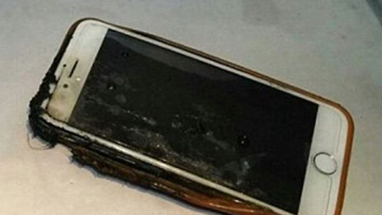 Panic on flight as Apple iPhone 6 bursts into flames midair