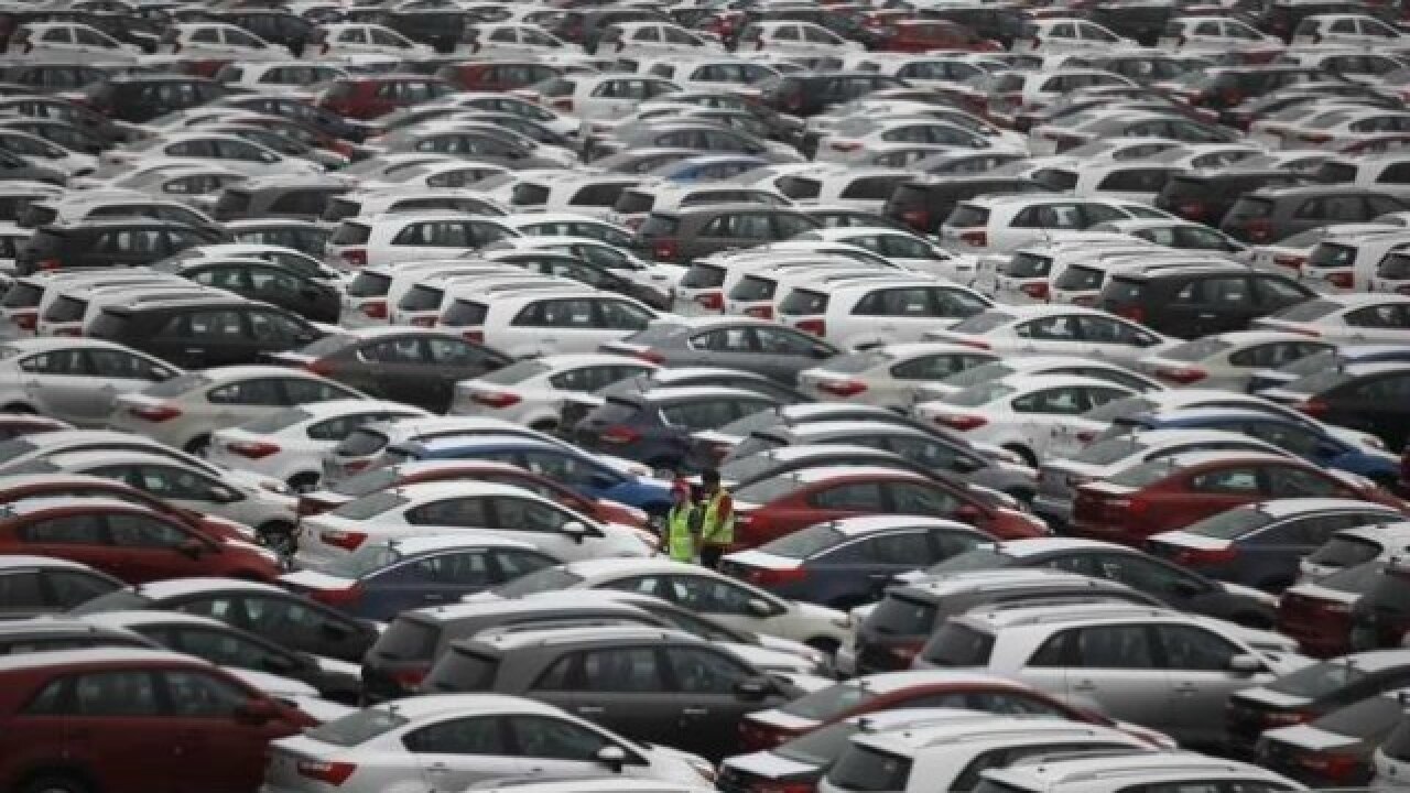 Maruti Suzuki, Hyundai, M&M reports record annual sales in FY16