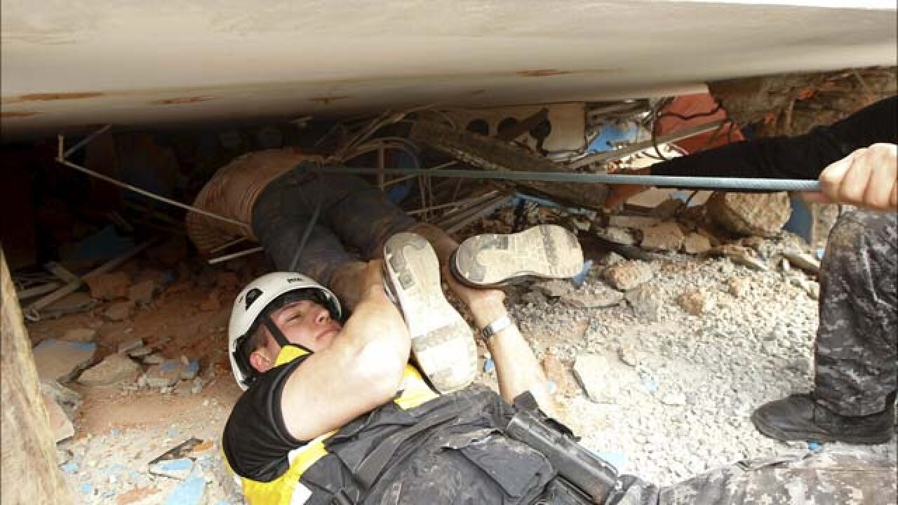 Ecuador earthquake: Death toll rises to nearly 650