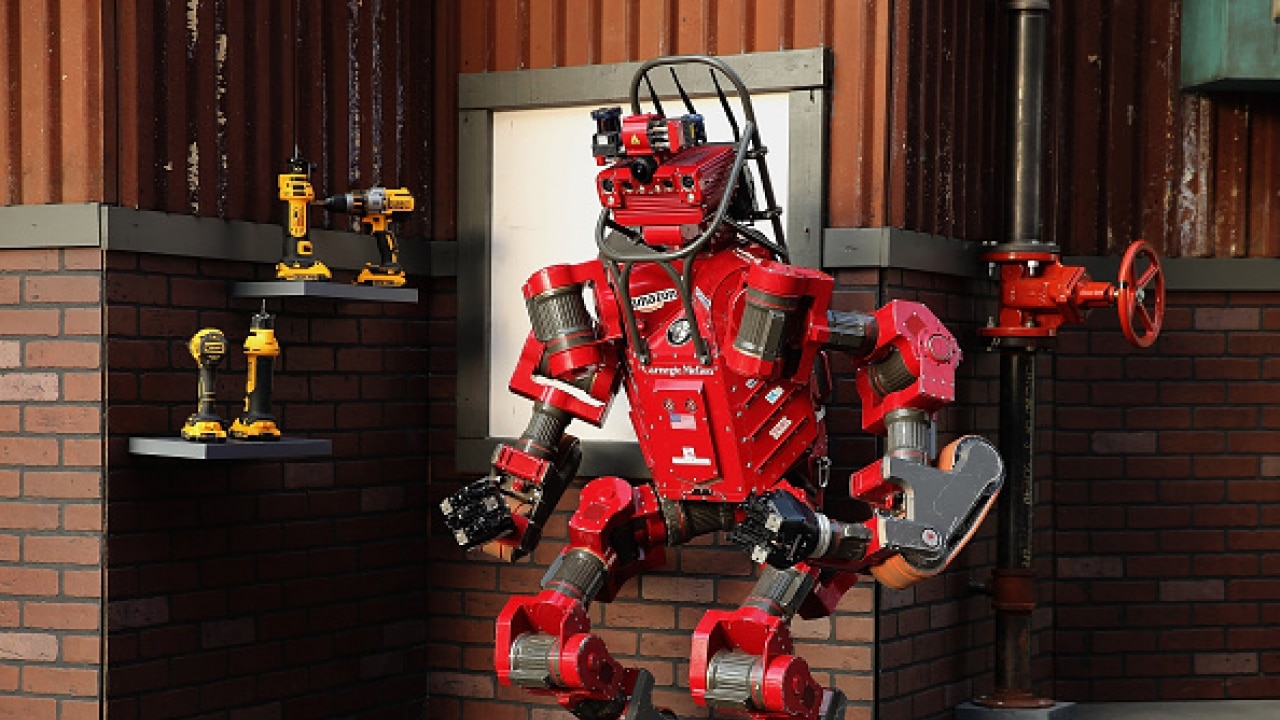 Rich and powerful warn robots are coming for your jobs