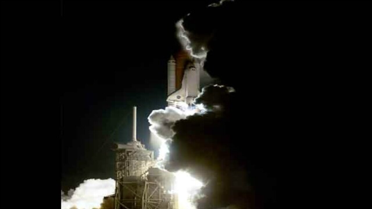 NASA release an image of STS-101 mission from 16 years ago