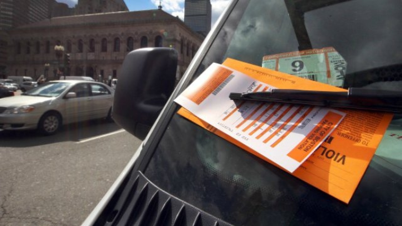 World's first bot lawyer has beaten 160,000 parking tickets