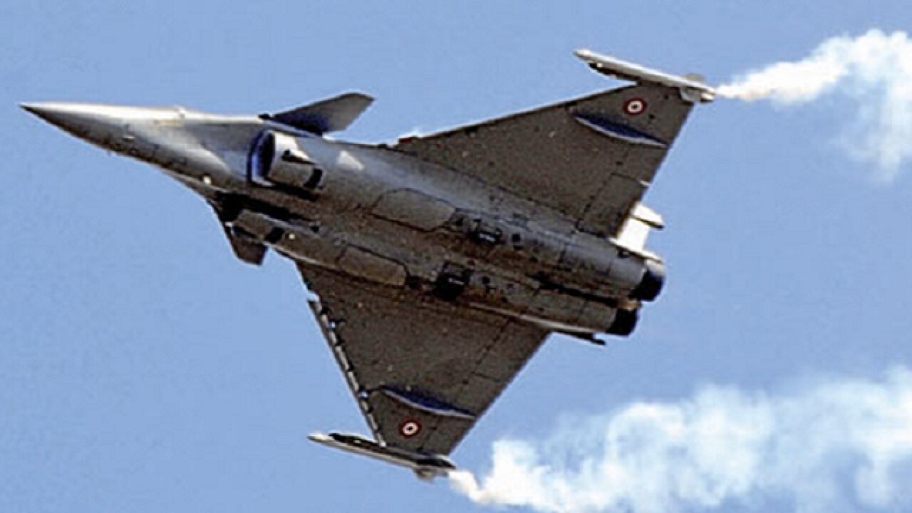 Two LCA Tejas, first homegrown aircraft, to be inducted into IAF tomorrow