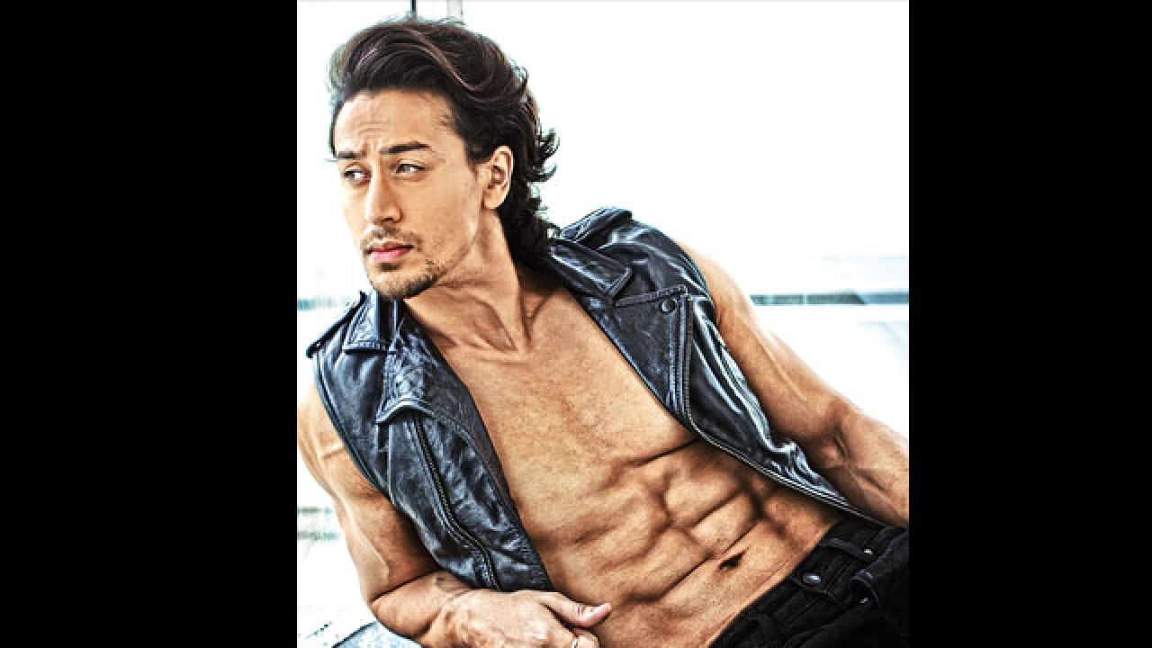 There are no similarities!